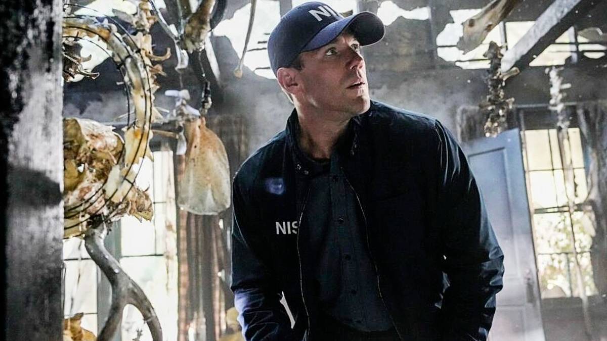 NCIS: Origins Premiere Images Reveal Gibbs’ First Team Of Agents