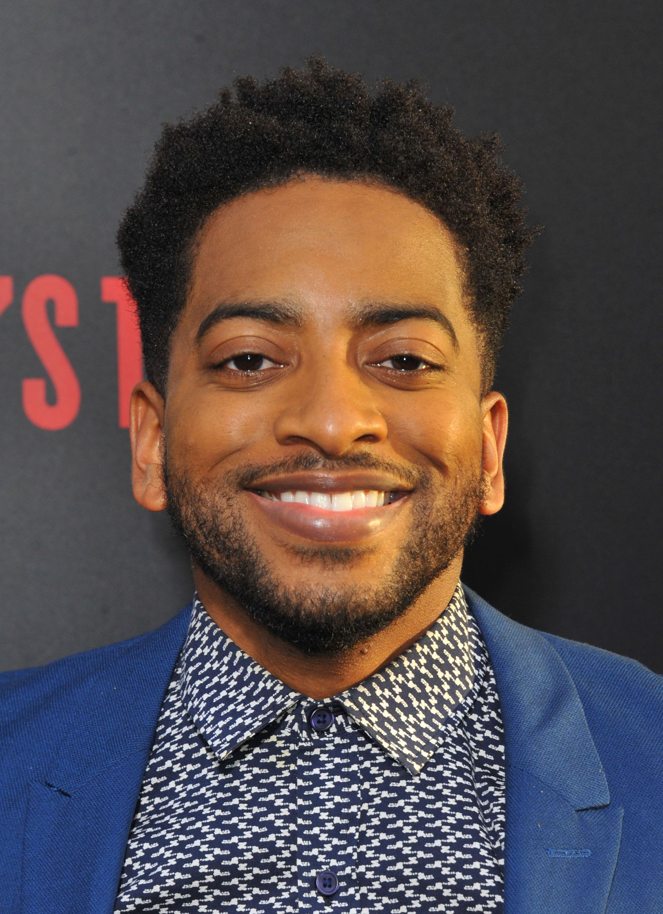 Dahmer - Monster: The Jeffrey Dahmer Story Summary, Trailer, Season ...