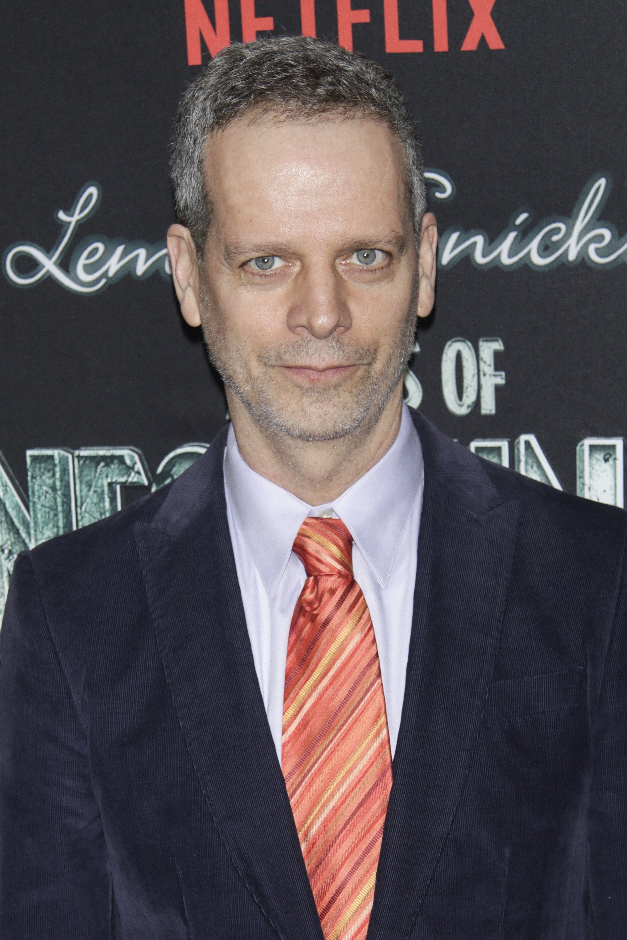 Christmas With the Kranks Summary, Trailer, Cast, Where to Watch and More