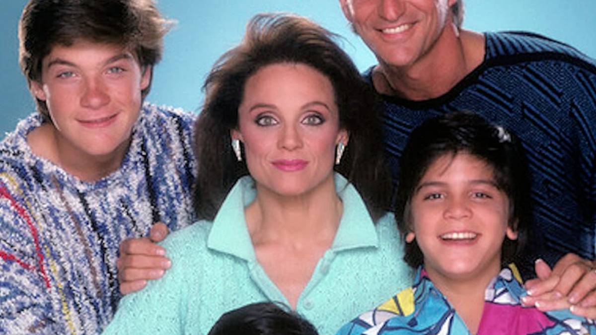 The Hogan Family Summary, Trailer, Season List, Cast, Where to Watch ...