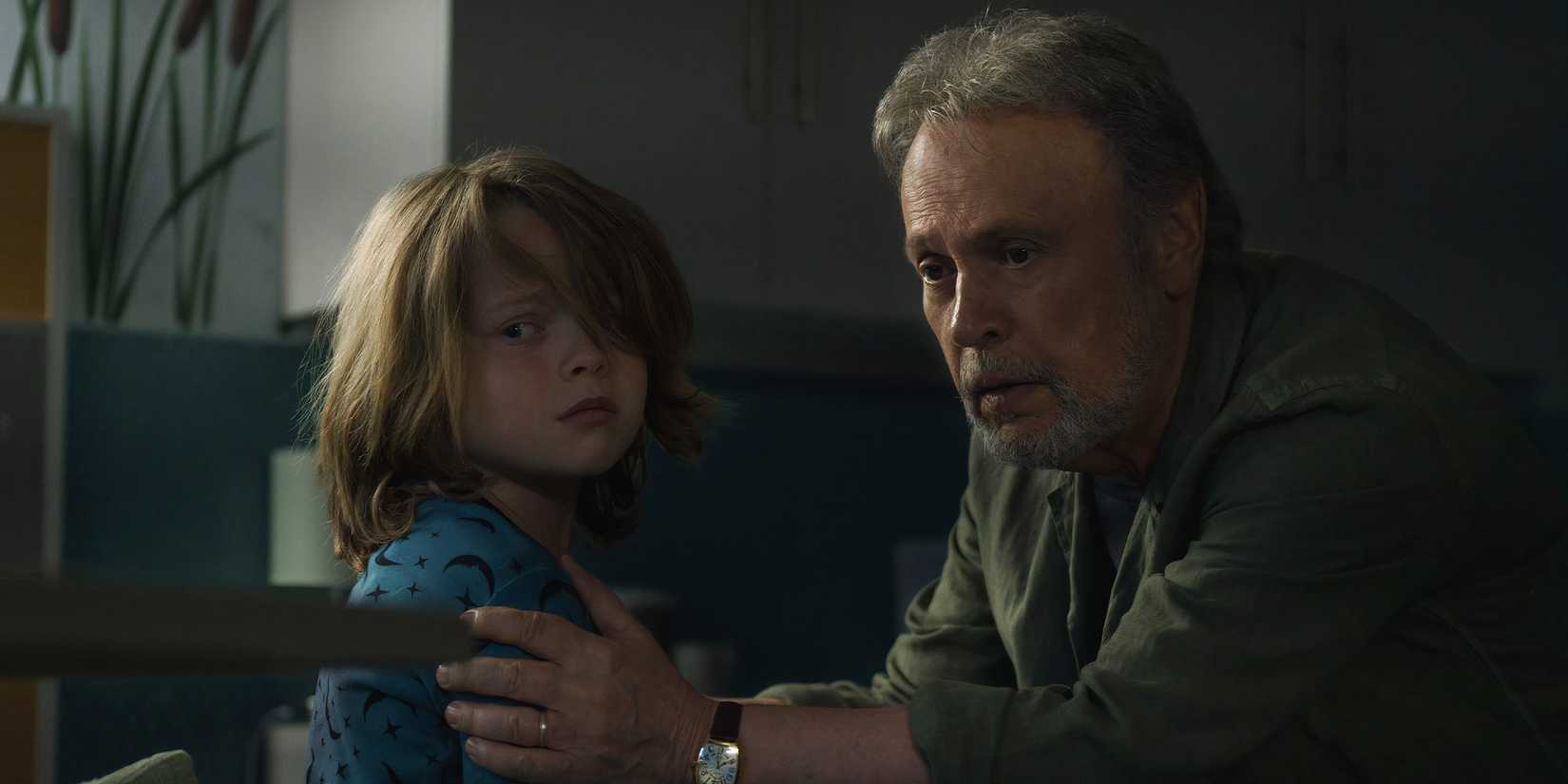 Billy Crystal & Jacobi Jupe Discuss Starring In The New Apple TV+ ...