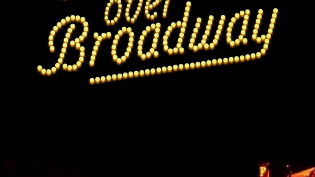 Bullets Over Broadway Summary, Trailer, Cast, Where to Watch and More