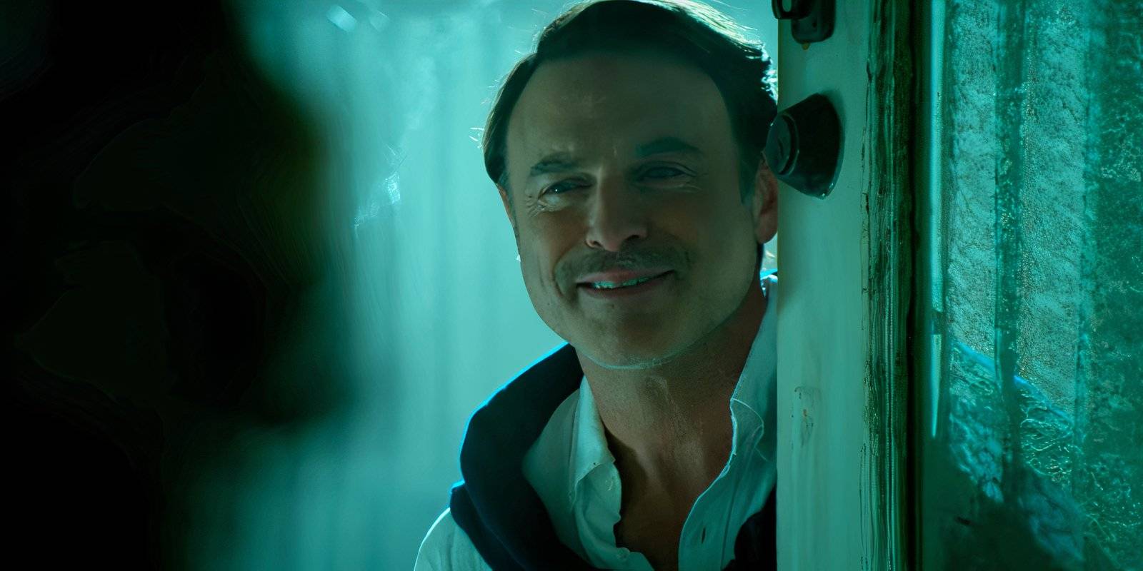 Who The Dead Man On The Beach Is & What His Tattoo Means In Outer Banks ...