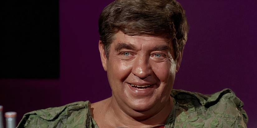 5 Star Trek: TOS Characters Strange New Worlds’ New Guest Star Could Play