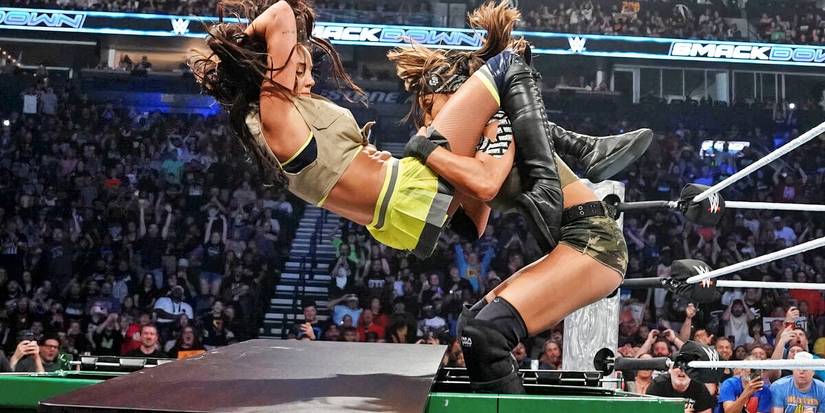 4 Winners & 3 Loser From Last Night's SmackDown (October 4th, 2024)