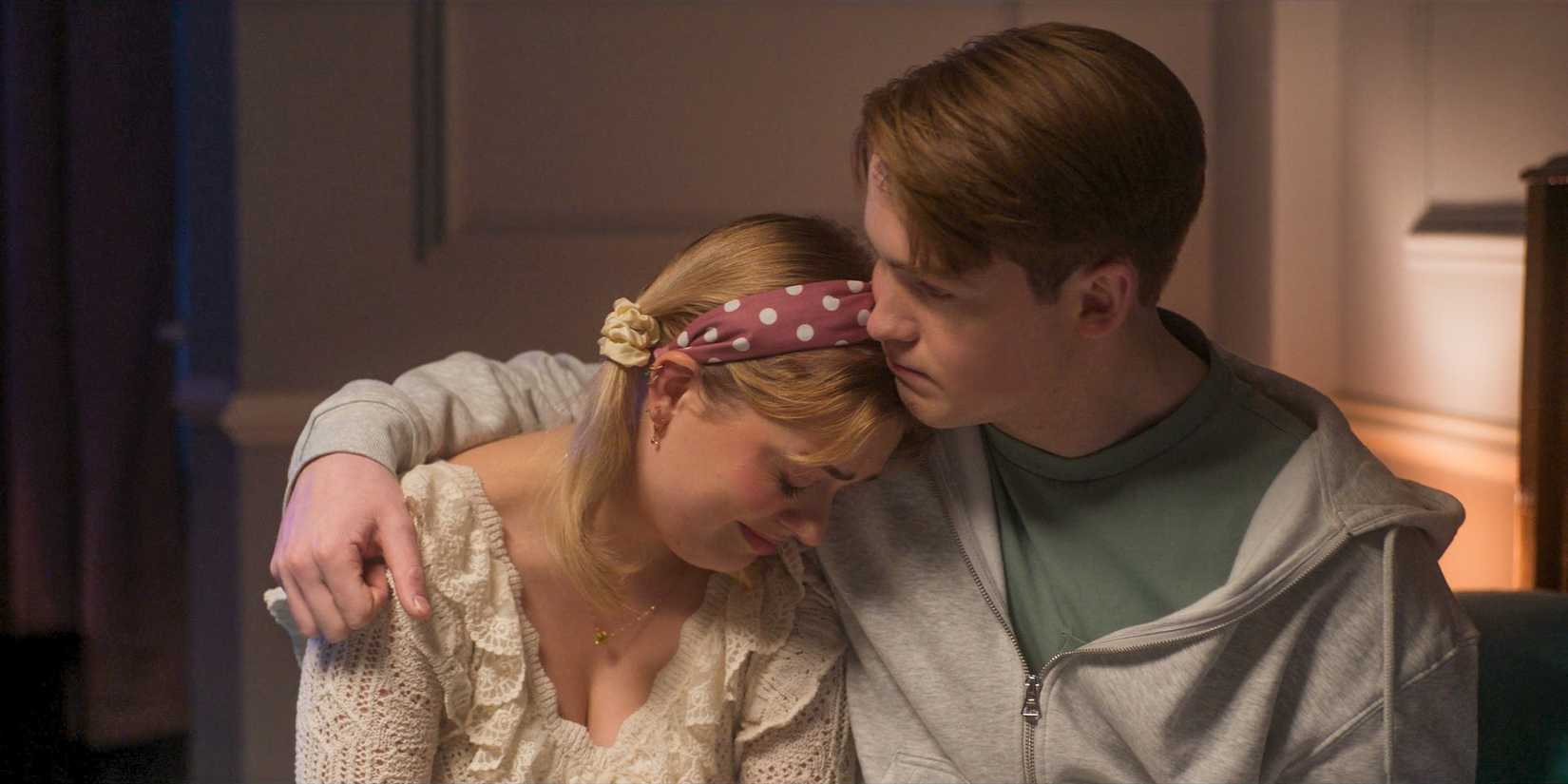 Imogen's Sahar Storyline Explained — Is Heartstopper's 'Straight ...