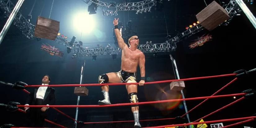 10 Terrible Vince Russo Ideas That WCW Fans Hated