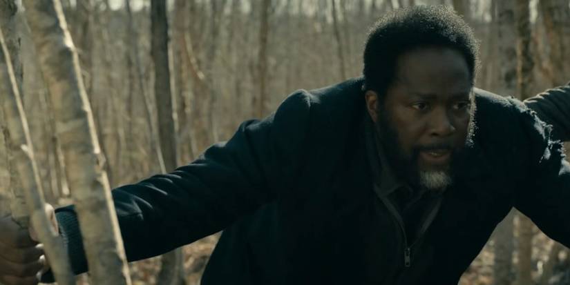 What’s Wrong With Boyd's Arms In From Season 3?
