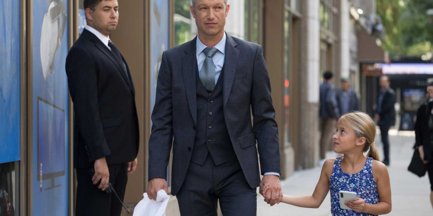Law & Order: SVU Put Carisi In Unnecessary Danger To Set Up His True ...