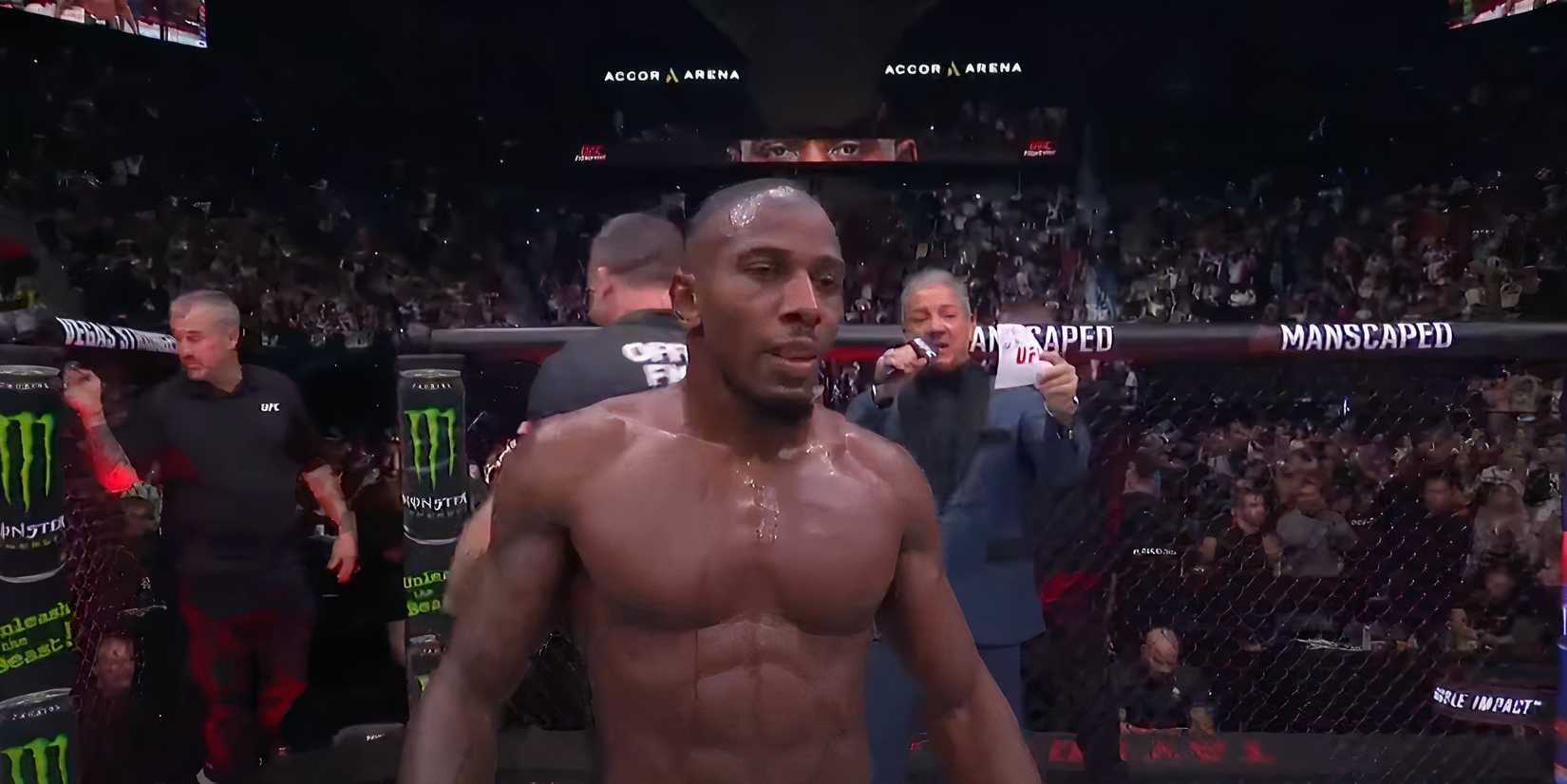 All 13 Real MMA Fighters In Netflix's The Cage
