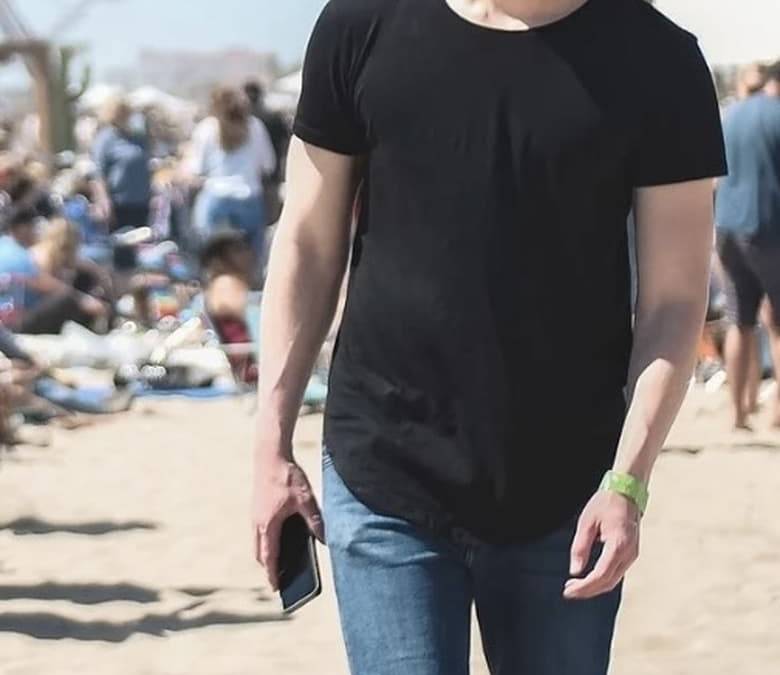 On the Go with Gabe Summary, Trailer, Season List, Cast, Where to Watch ...