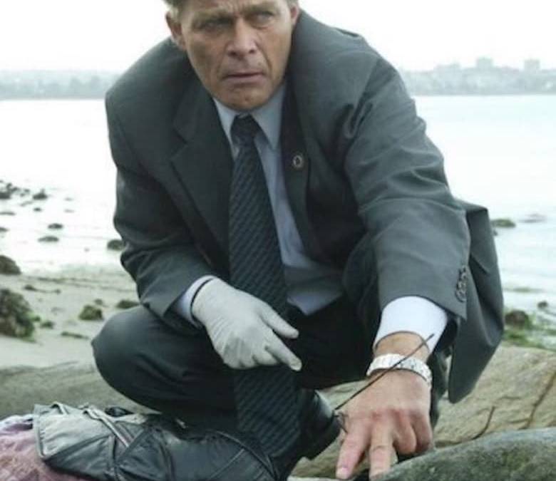 Da Vinci's Inquest Summary, Trailer, Season List, Cast, Where to Watch ...