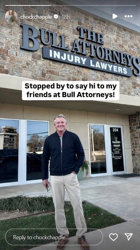 The Golden Bachelorette's Chock Chapple Meets With Lawyers Amid Signs ...