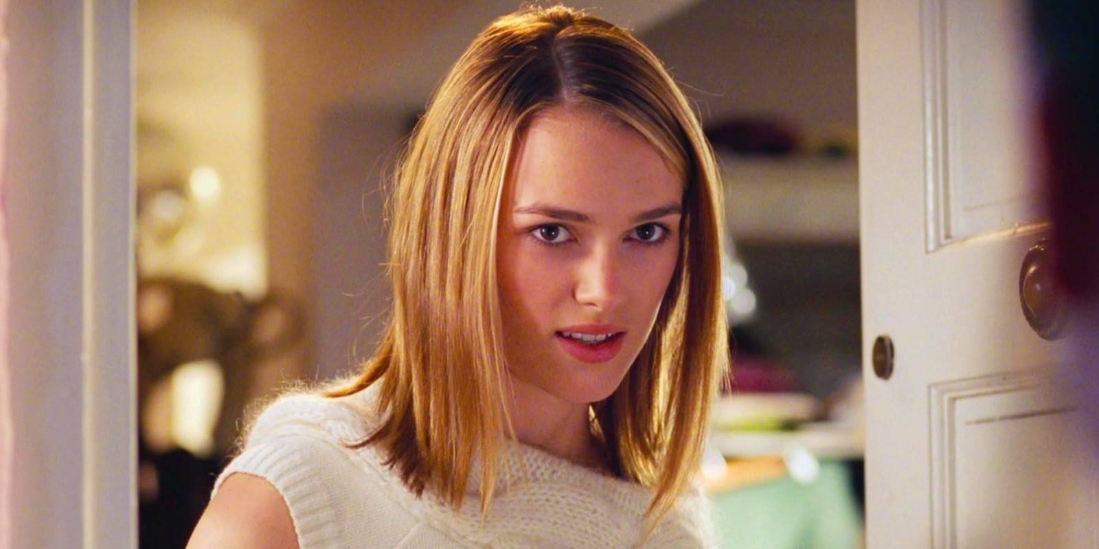 Love Actually’s Iconic Scene Has Always Been Creepy To Keira Knightley ...