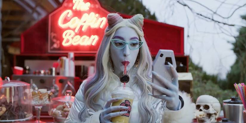 How To Watch The Monster High Movies In Order — By Release Date ...