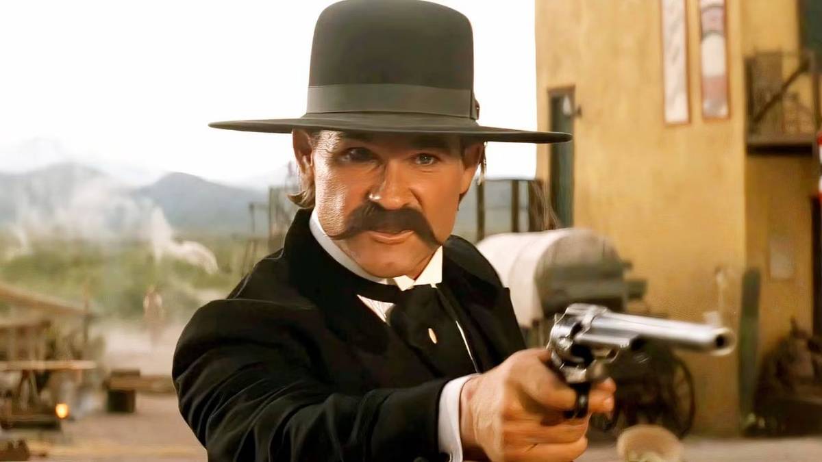 One Tombstone Actor Was A Westerns Legend With 9 John Wayne Movie ...