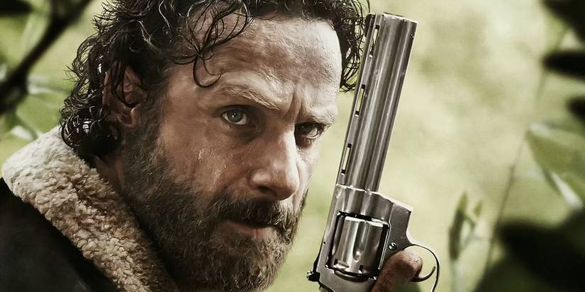 10 Greatest Weapons In All The Walking Dead TV Shows