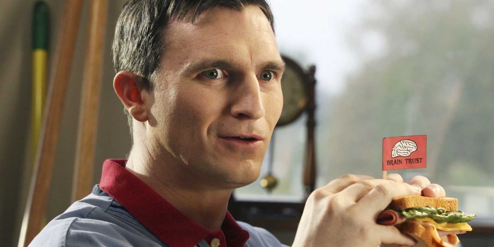 Scrubs Star's Surprising Career Change 15 Years Ago Makes His Comeback ...