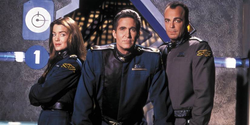 How Babylon 5 Introducing A New Main Character In Season 2 Changed The ...