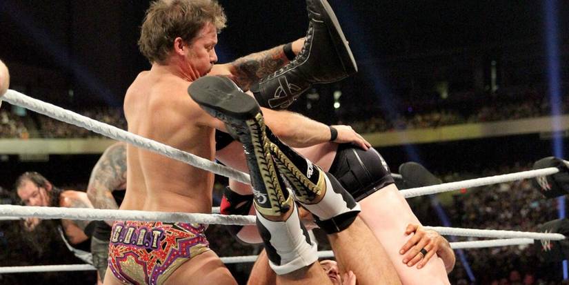 10 WWE Superstars With The Most Royal Rumble Appearances