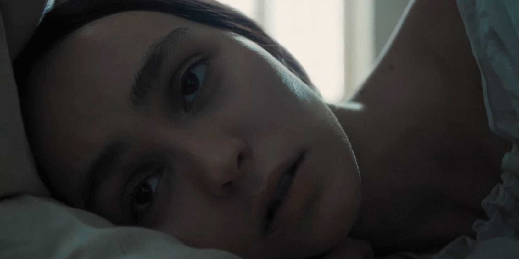 Ellen's Mystical Powers & Psychic Connection To Orlok In Nosferatu ...