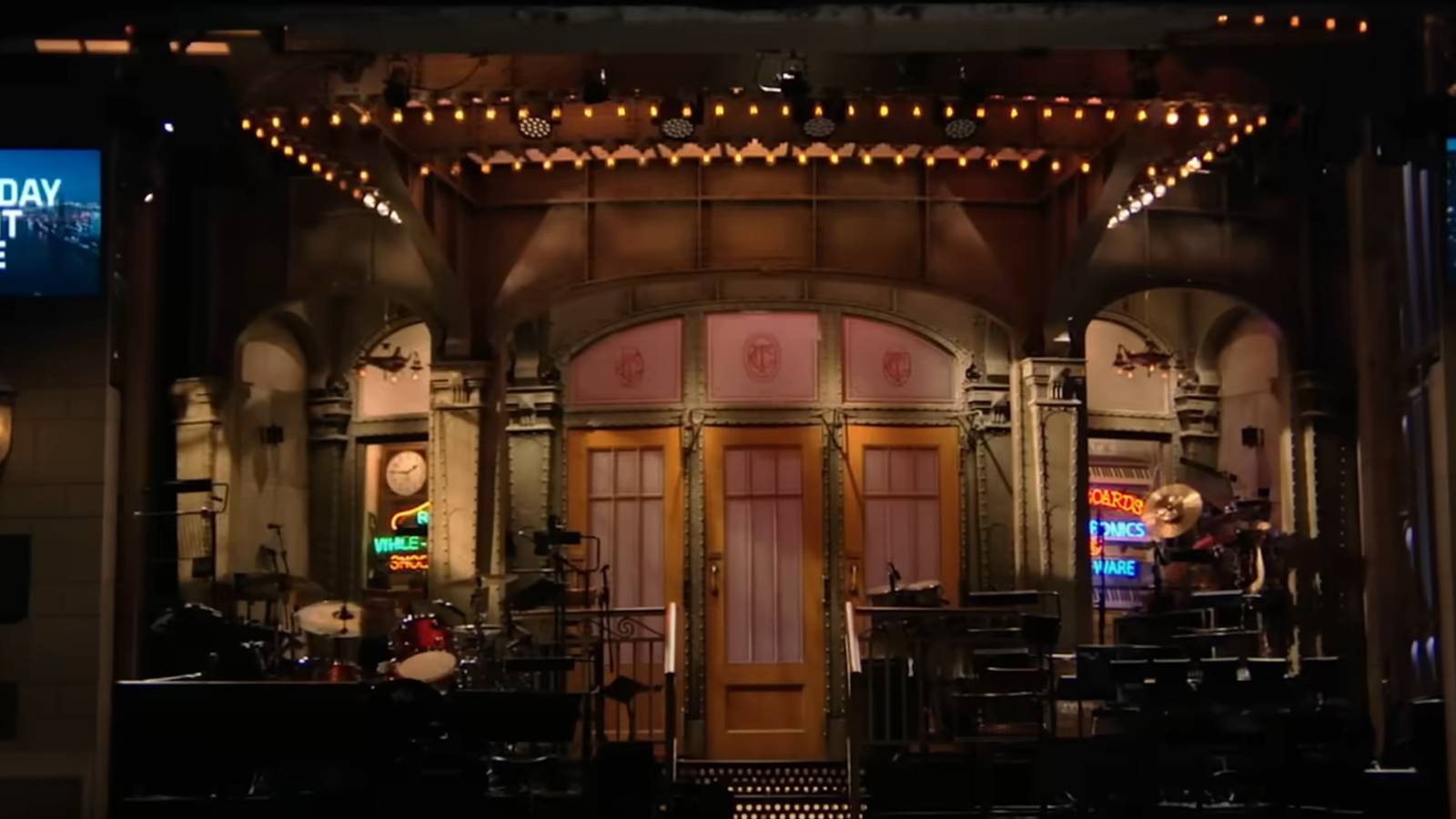 Where To Watch SNL's 50th Anniversary Episode & What Time