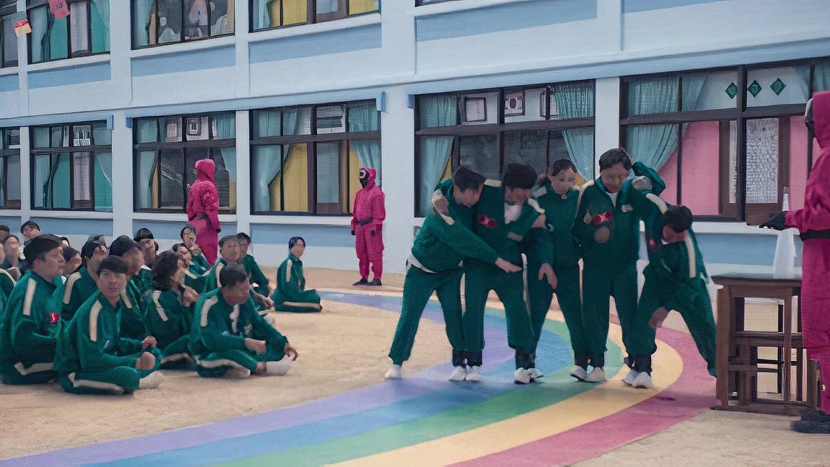 Squid Game Season 2: How The Rainbow Circle In The Six-Legged Race Is ...