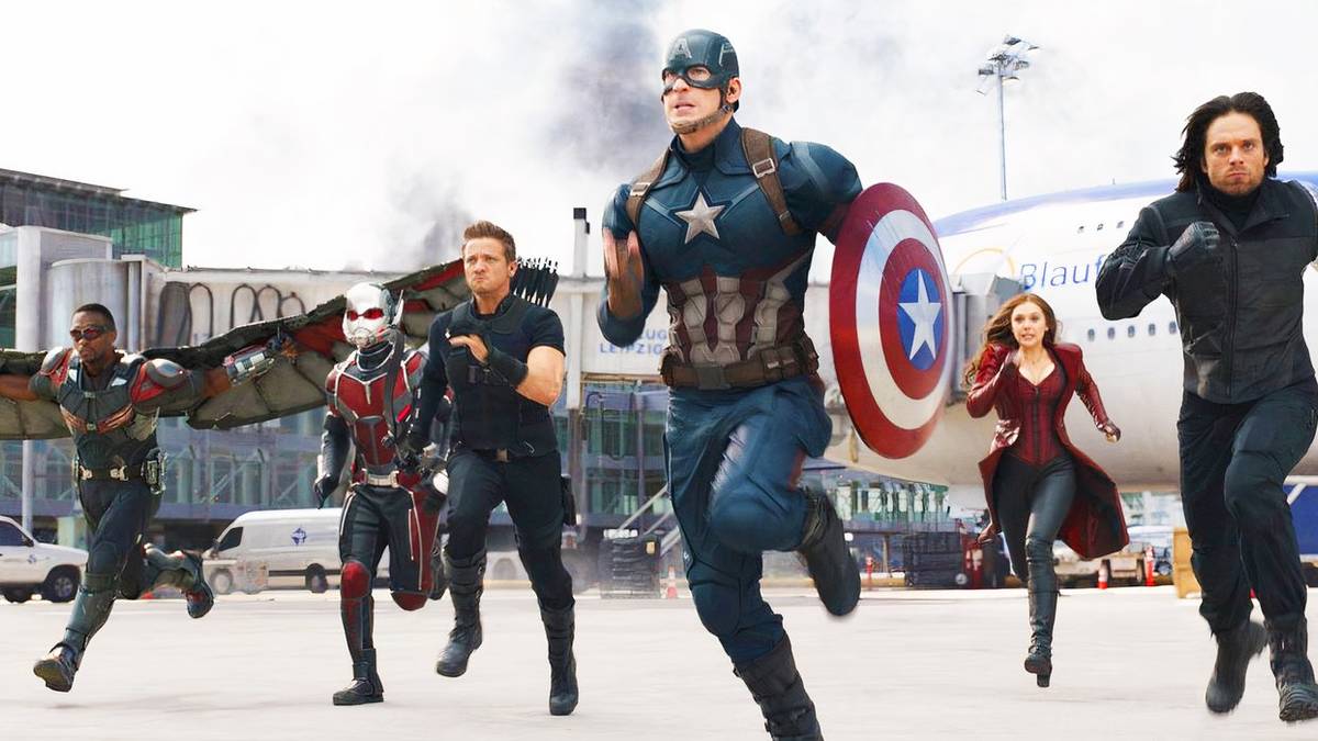 10 Superhero Movies With The Best Action Scenes