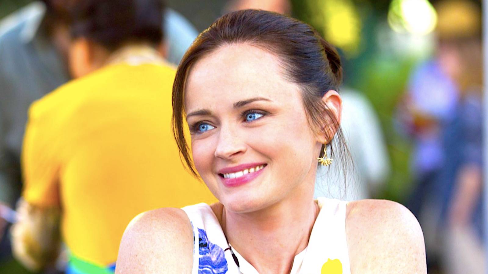 This Debunked Gilmore Girls Theory Could Have Fixed My Biggest Problem With The Netflix Revival