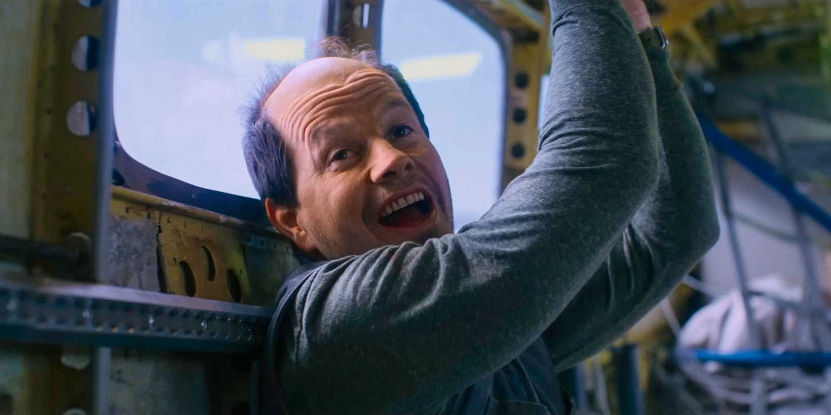 Mark Wahlberg's Next Film Can Make Up For His Disappointing Flight Risk ...