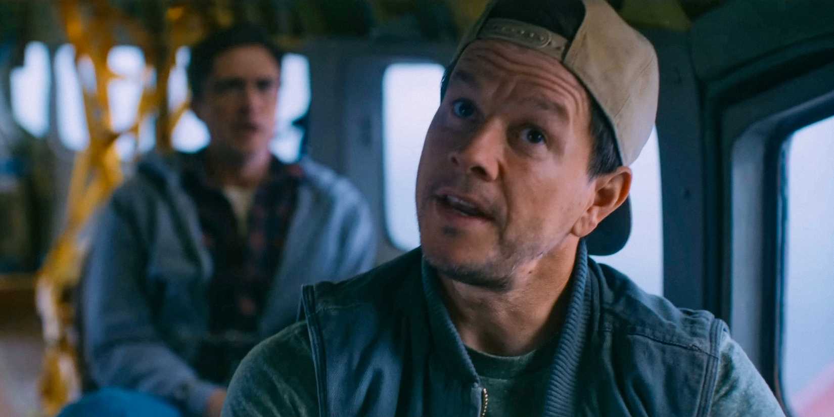 Flight Risk VOD Release Date Revealed, Mark Wahlberg & Mel Gibson's ...