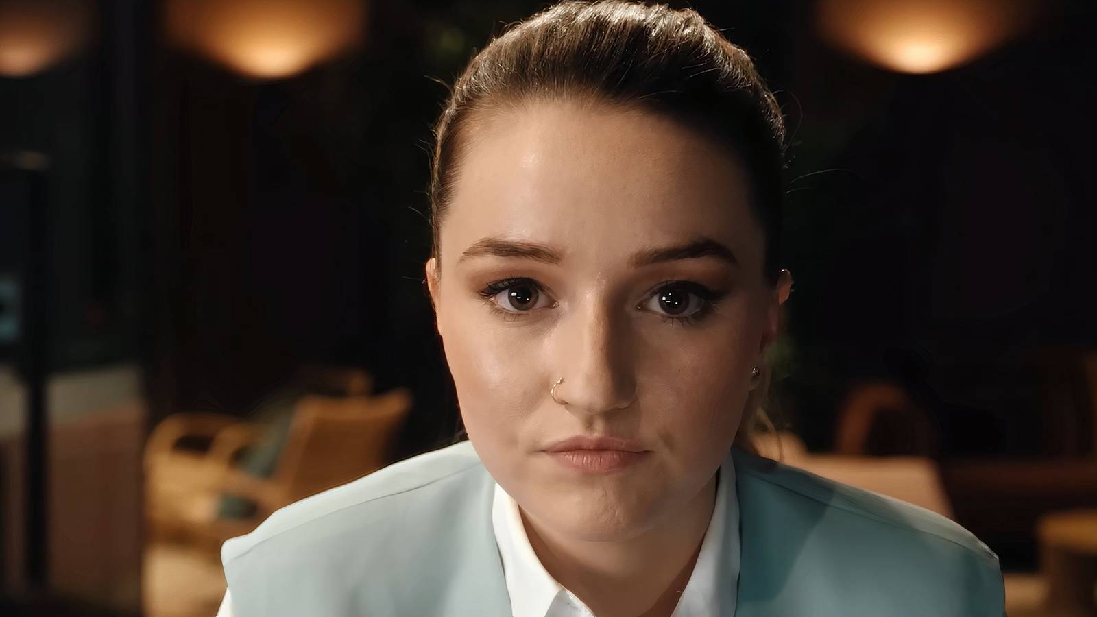 10 Details From Netflix's "True-ish" Apple Cider Vinegar Show That ...