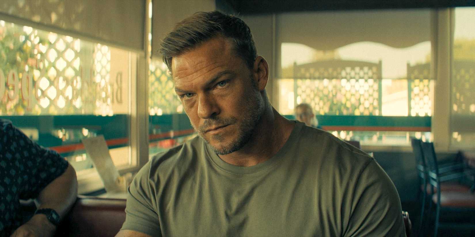 How Reacher Earned His Purple Heart In The Military