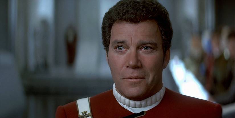 Star Trek Has Only Shown 6 Characters Promoted To Captain (& 1 Admiral ...