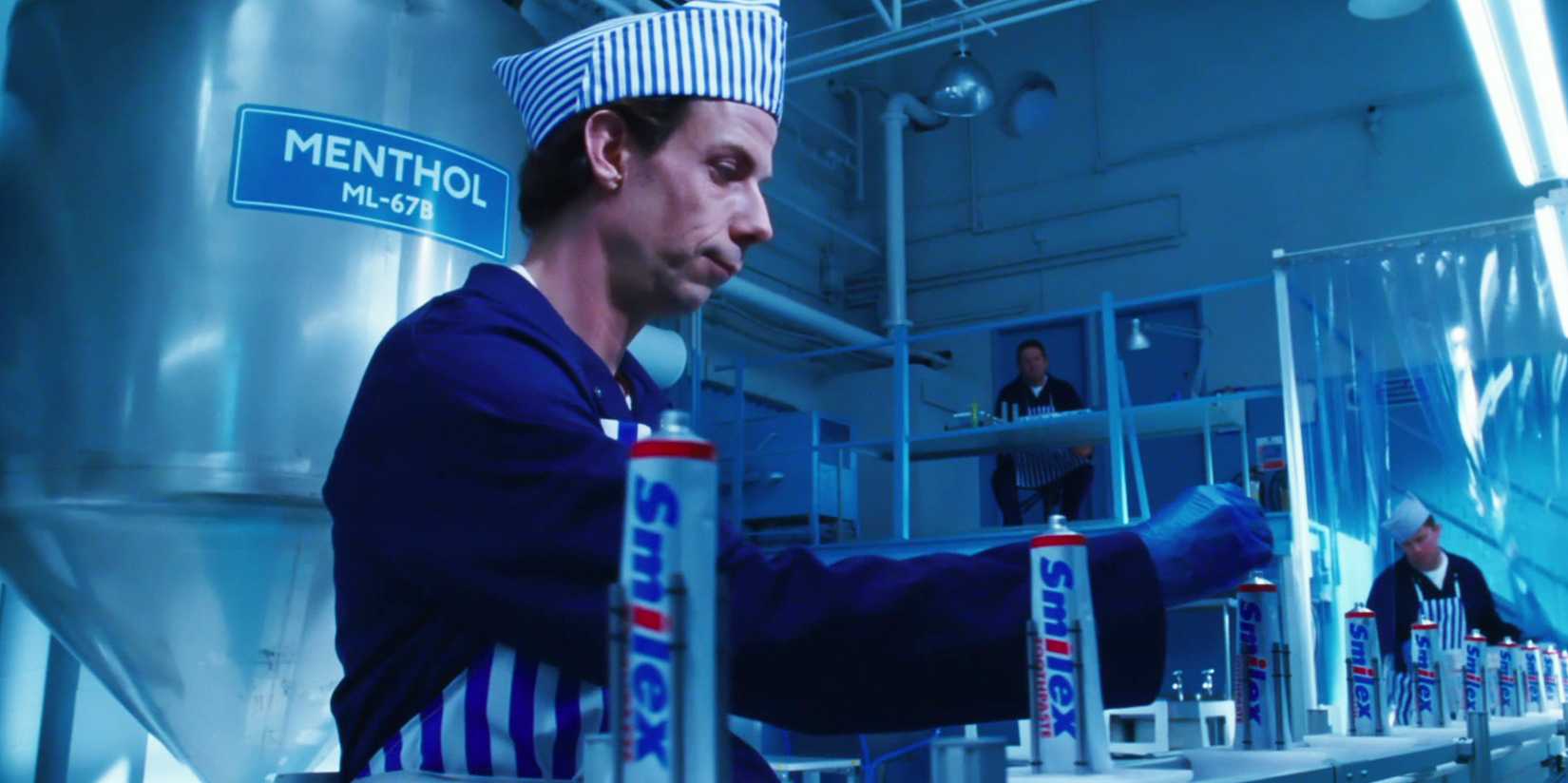 1 Subtle Easter Egg In Tim Burton’s 83% RT Musical Movie Further Fuels ...