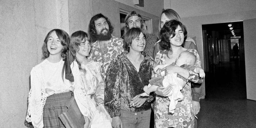 Where The Surviving Manson Family Members Are Today & Who Is Still In ...