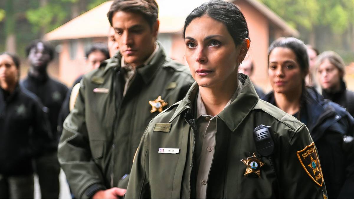 Fire Country Spinoff Sheriff Country Casts Two Stars As Series Regulars ...