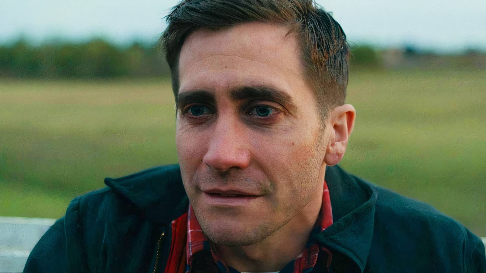 M. Night Shyamalan's Next Thriller Movie Finalizing Jake Gyllenhaal's ...
