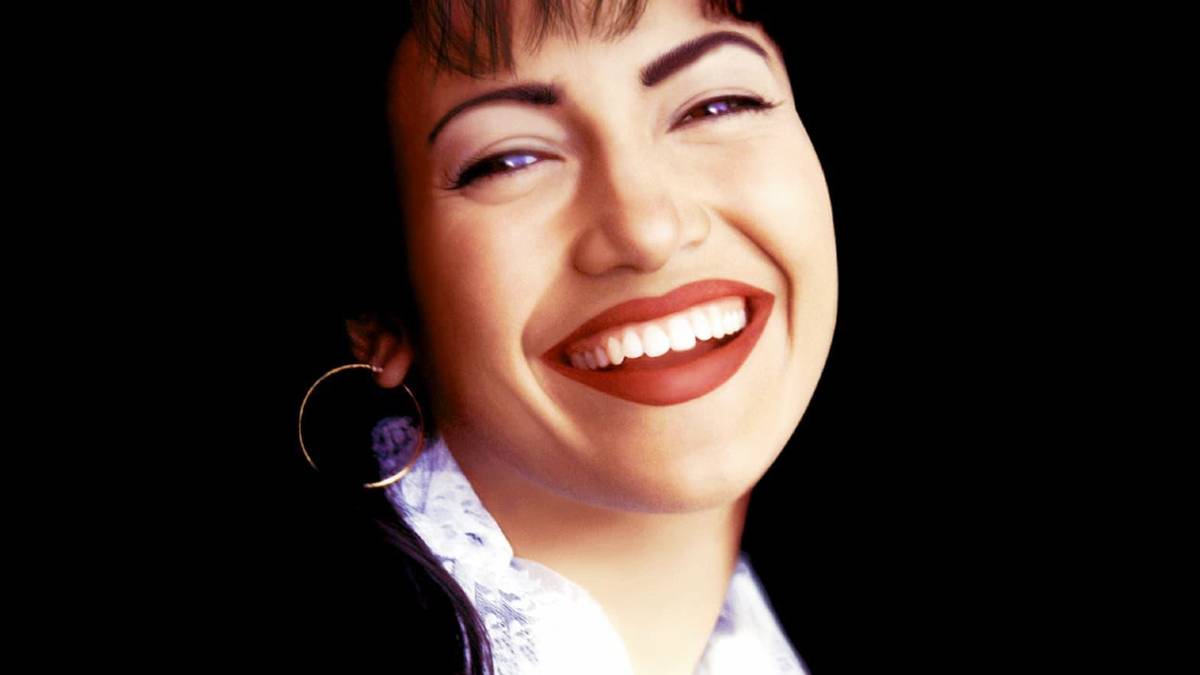 Jennifer Lopez & Selena Co-Star Reuniting After 27 Years In New Netflix ...