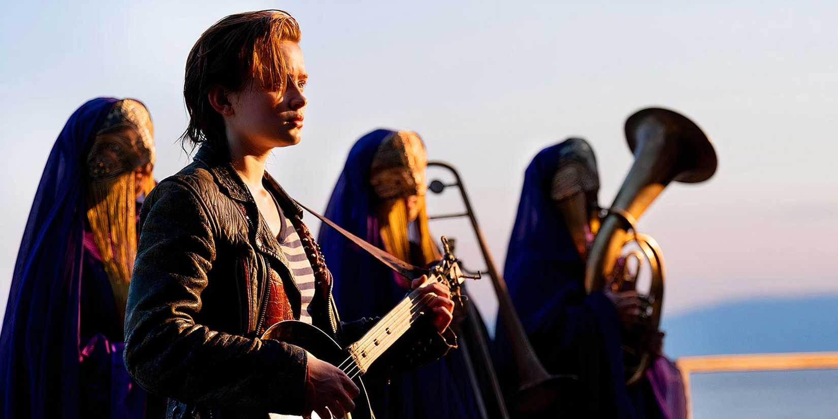 O'Dessa Review: Regina Hall & Murray Bartlett Steal The Show In A Disjointed Rock Opera That ...