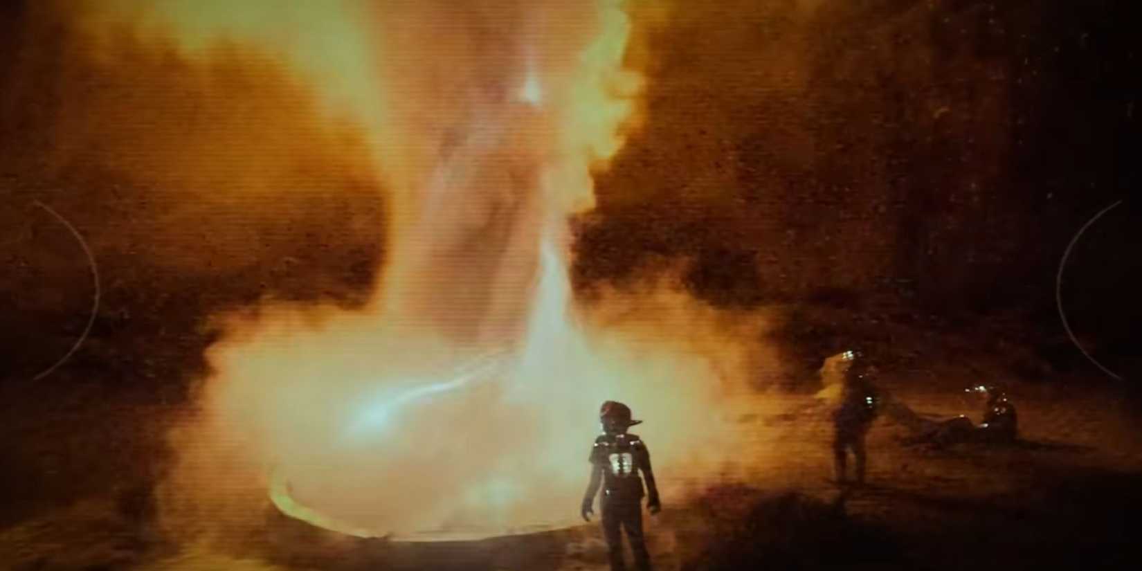 Ash's Alien Hive Mind Explained: The Parasite's Twist & Unanswered ...