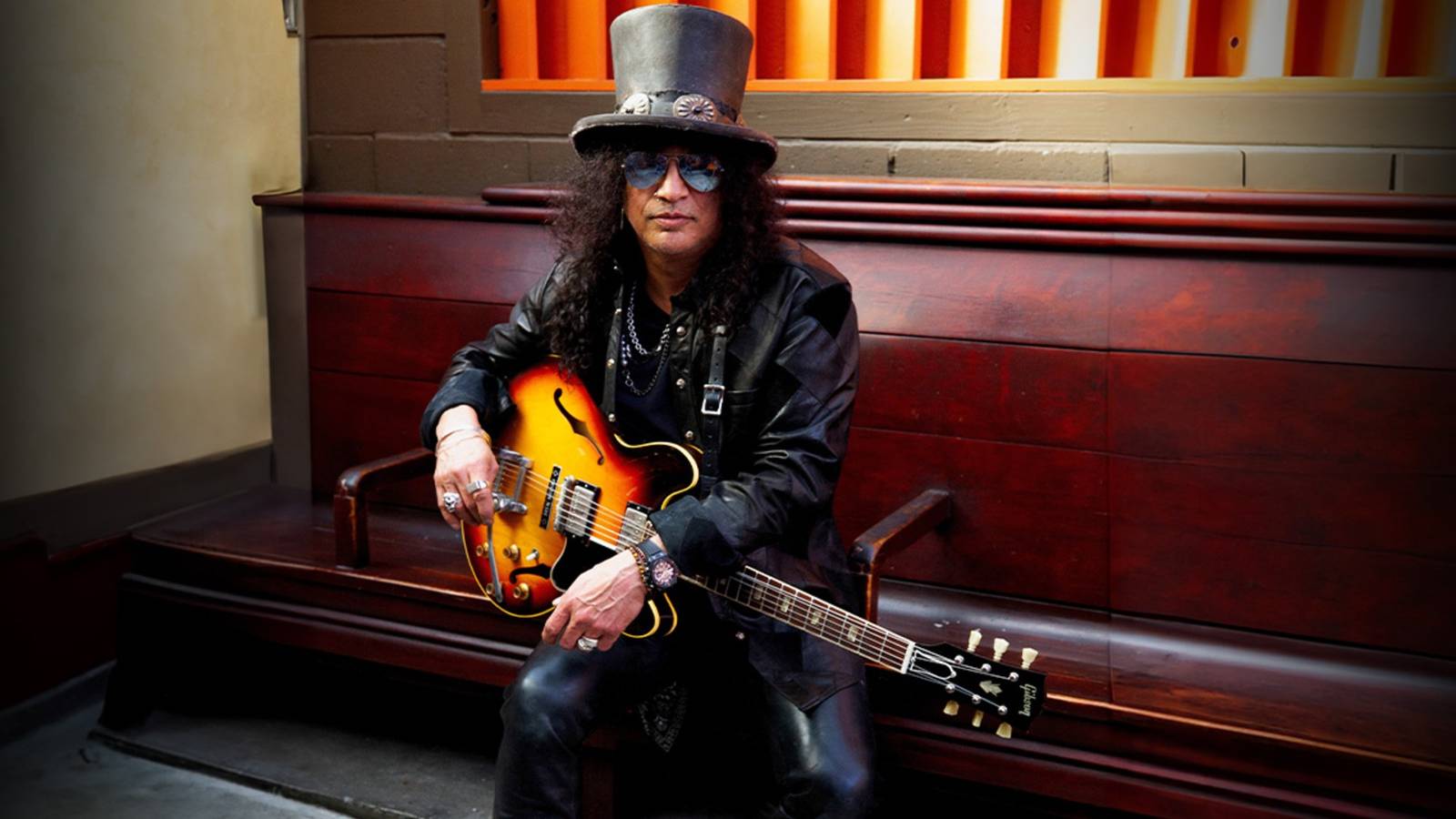Why Slash Hated Playing Guns N' Roses' Most Famous Song For So Long ...