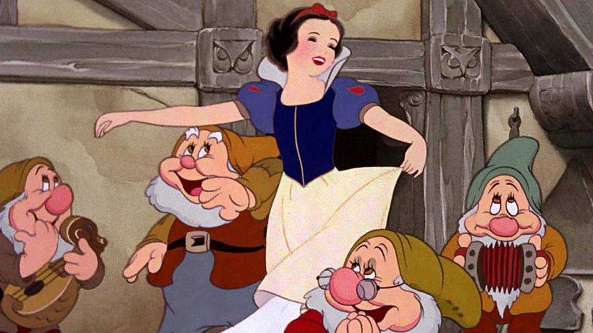 Snow White And The Seven Dwarfs Review: Disney Perfected Its Princess ...