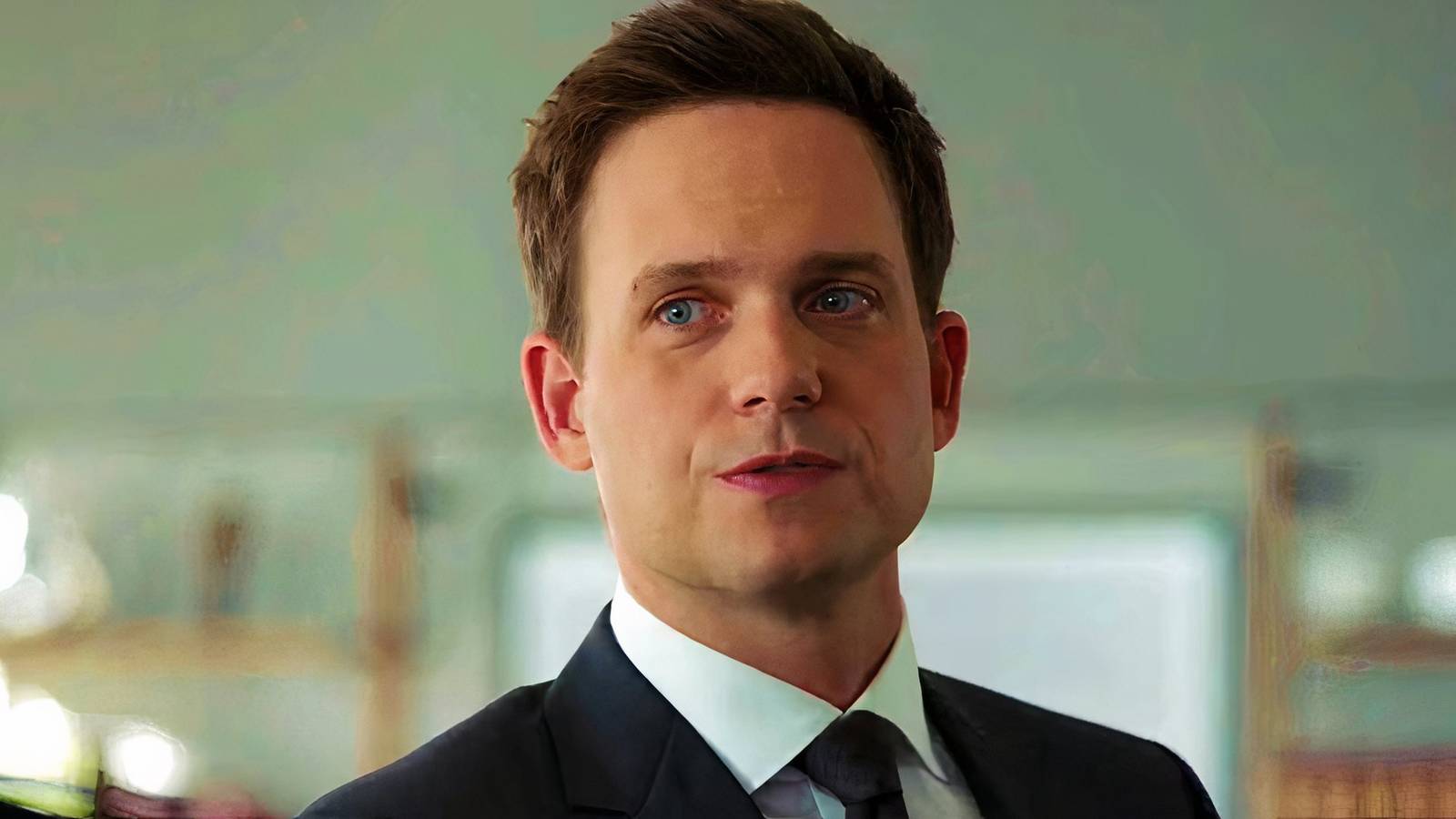 Patrick J. Adams Leads The Upcoming Netflix Series About The Lockerbie ...