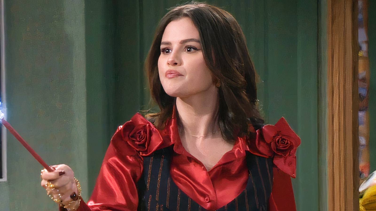 Selena Gomez Reveals What Disney Channel Spinoff Pilots She Was In That ...