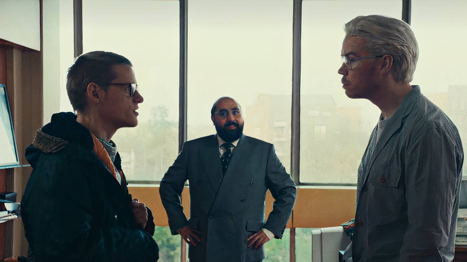 Black Mirror Season 7's Episodes All Repeat This 1 Subtle Detail That's ...