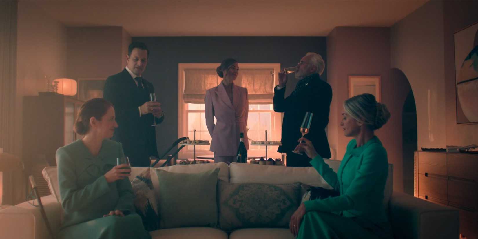 The Handmaid's Tale Season 6: The Series Finale's "Very Big Cliffhanger ...