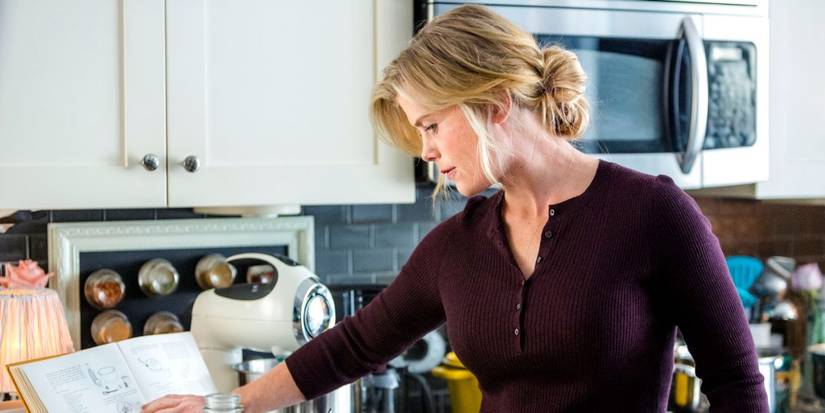 All Hannah Swensen Mysteries Movies In Order (& Where To Watch Them Online)