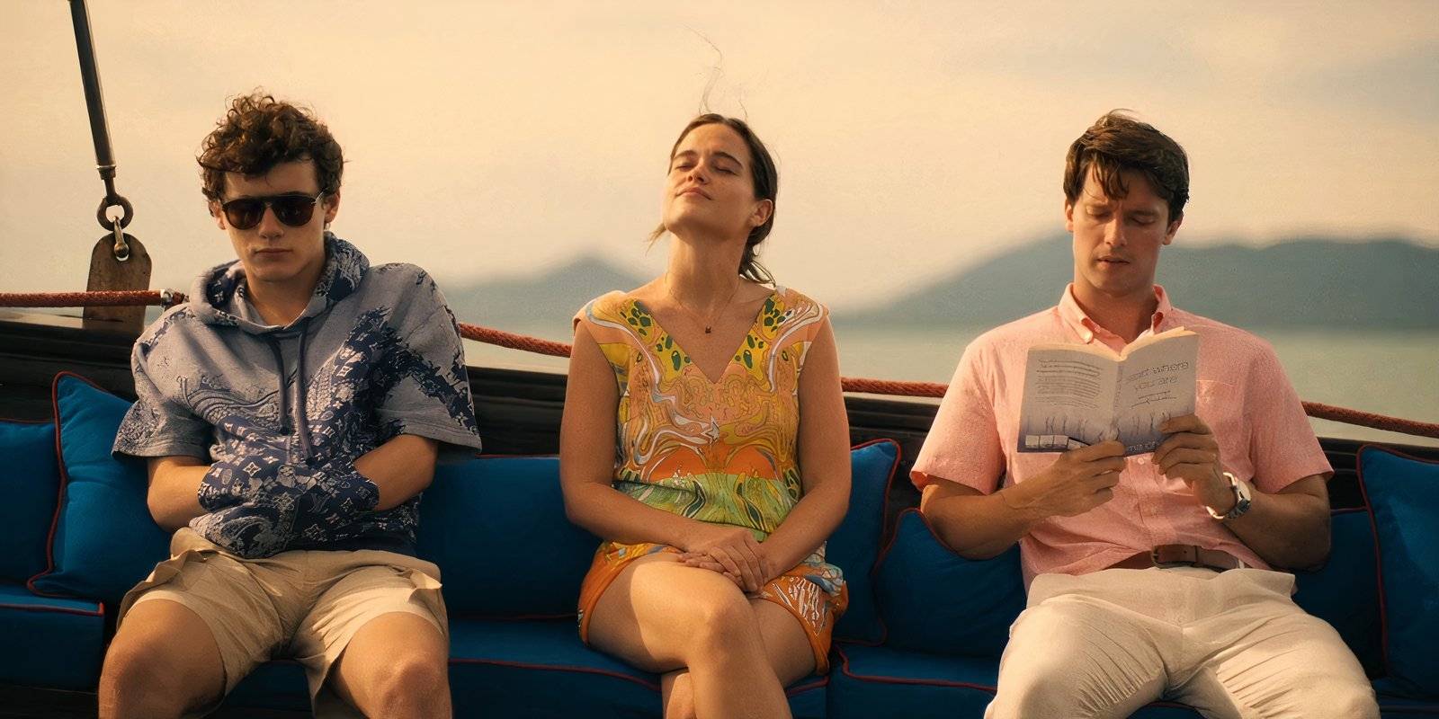 The Real Meaning Of The Ratliff Siblings' Final Boat Scene In The White ...