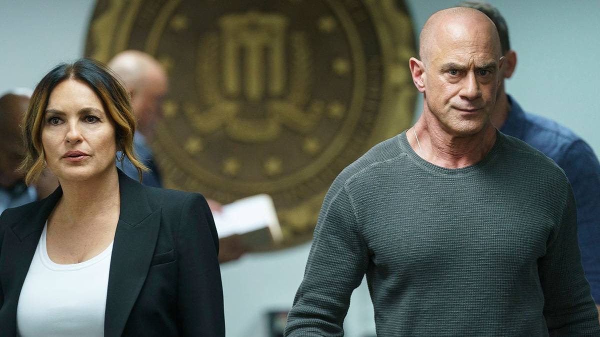 Stabler's Cameo Proved That The 2025 Law & Order Crossover Should Have ...